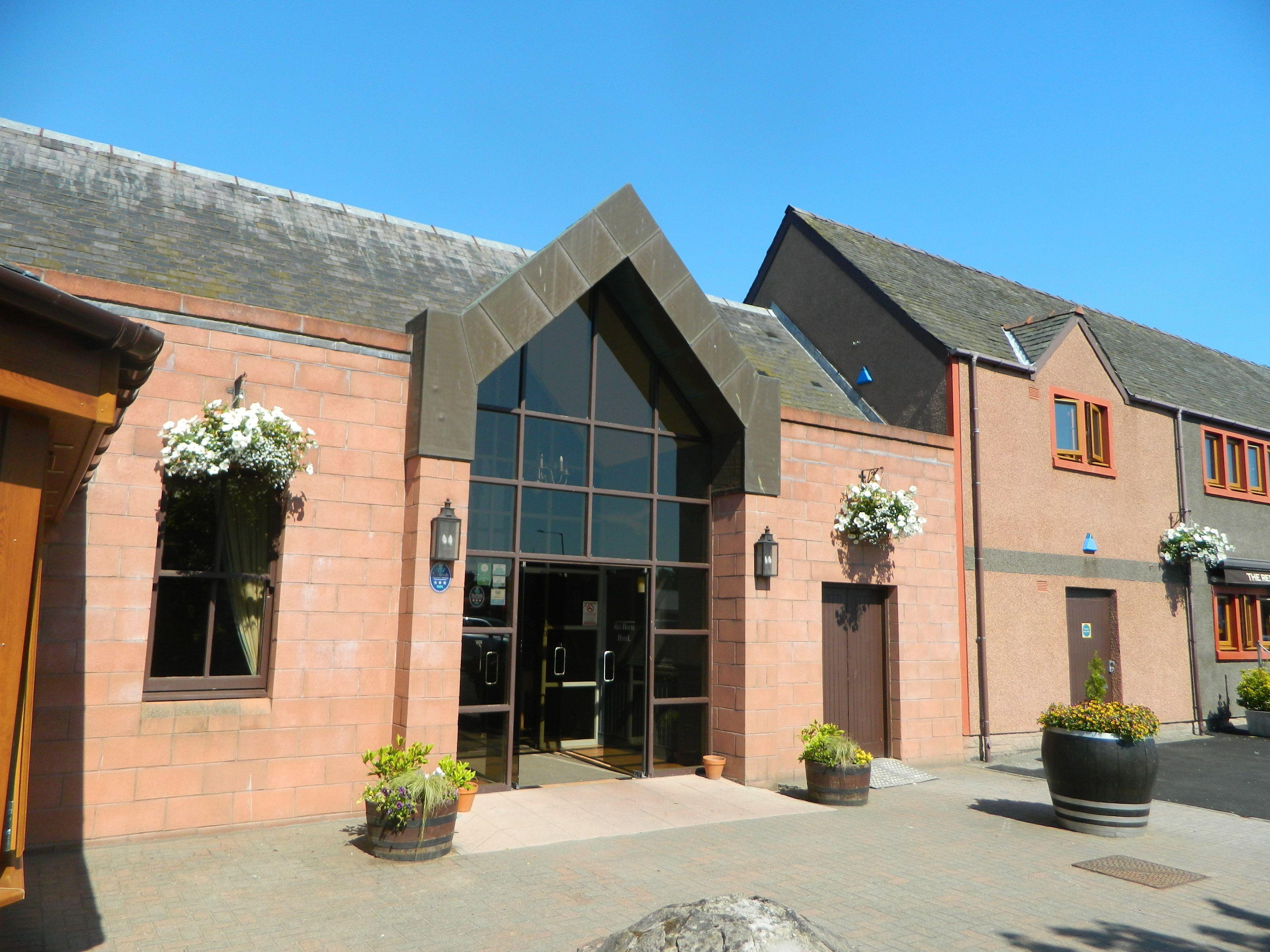 HOTEL RED HOUSE | ⋆⋆⋆ | COUPAR ANGUS, UNITED KINGDOM | SEASON DEALS ...